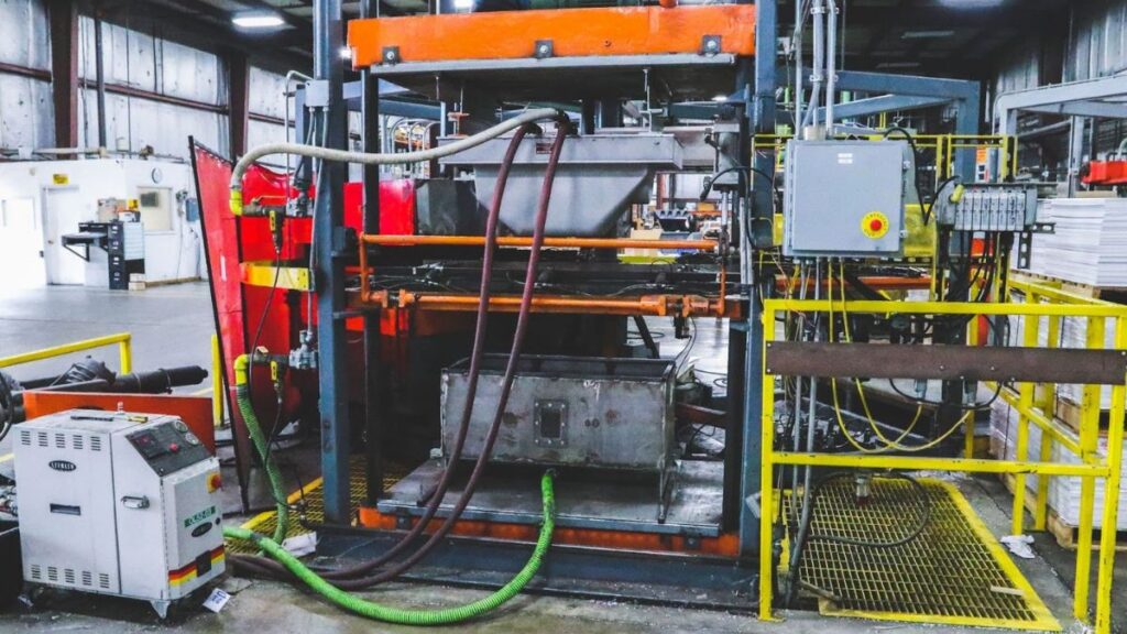 Avoiding Common Mistakes in Thermoforming - Greenwood Plastics Industries